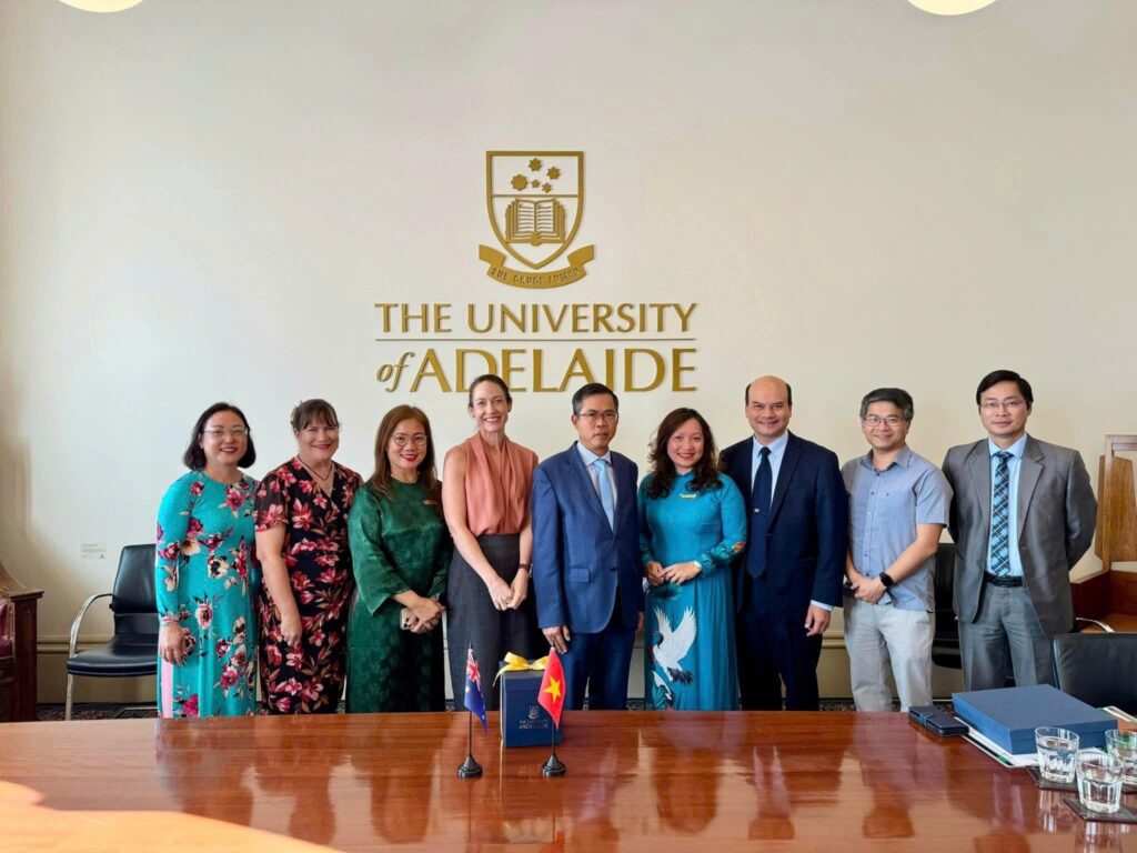 VASEA accompanied the Vietnamese Ambassador to Australia on a Visit to ...